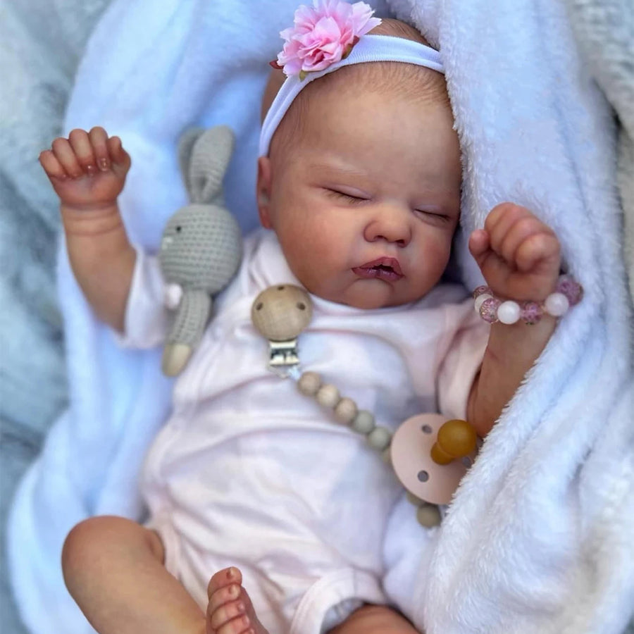 Amelia 19 Inches Lifelike Closed Eyes Reborn Dolls-Quinbee: Monabebe.com