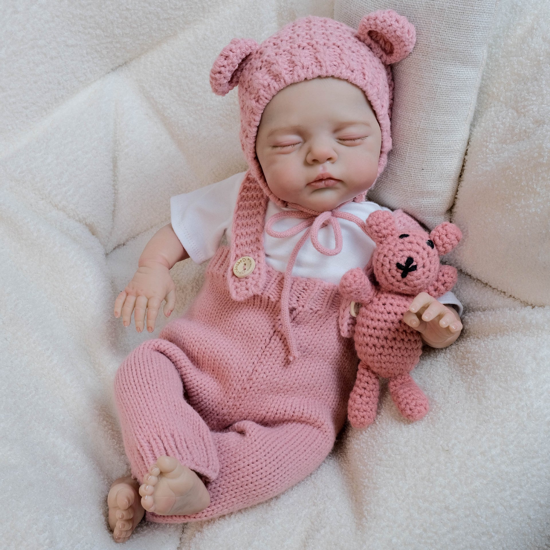 18 Inches Lifelike Soft Body Closed Eyes Irys Reborn Doll: Monabebe.com