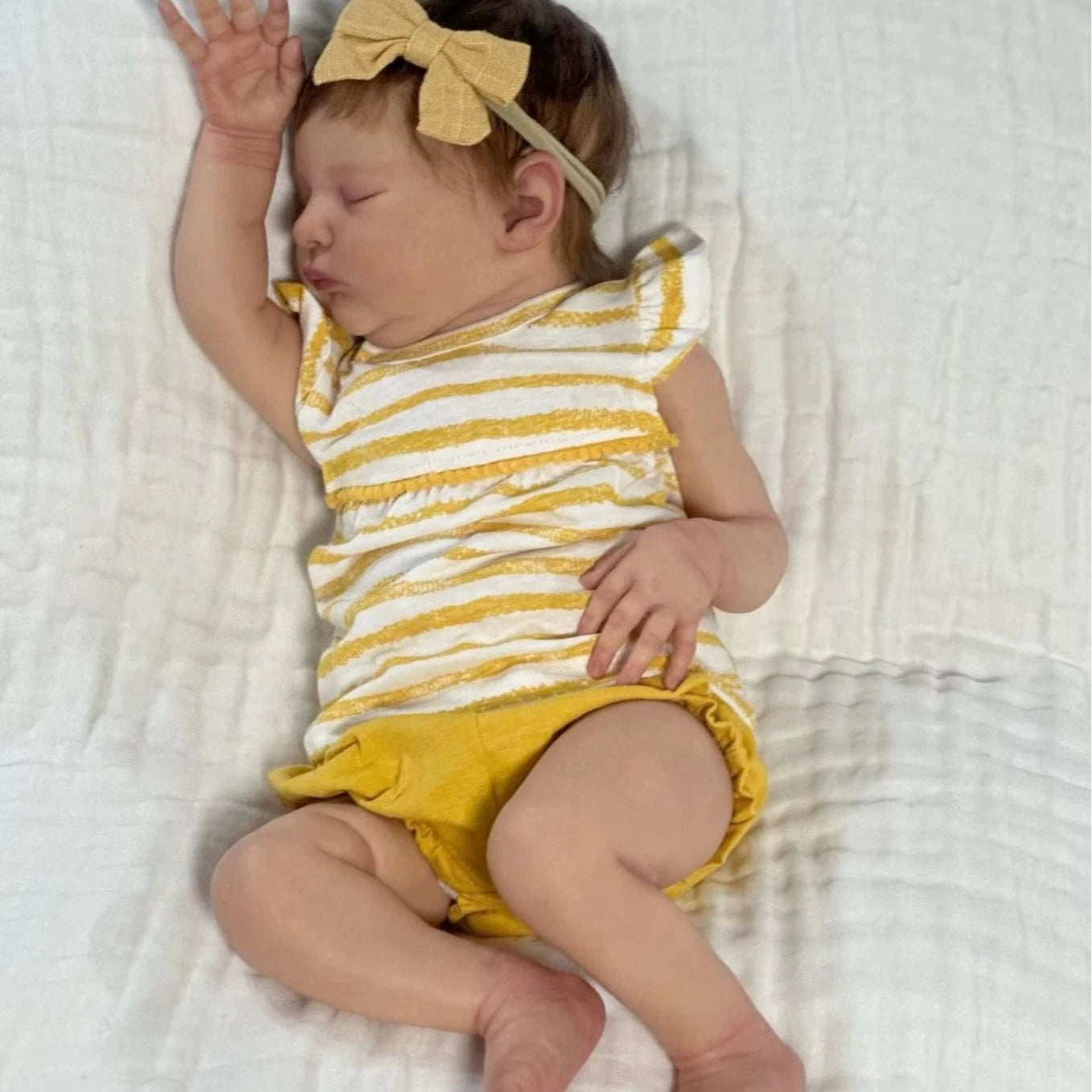 20 Inches Lifelike Closed Eyes Soft Body Reborn Doll-Laura: Monabebe.com