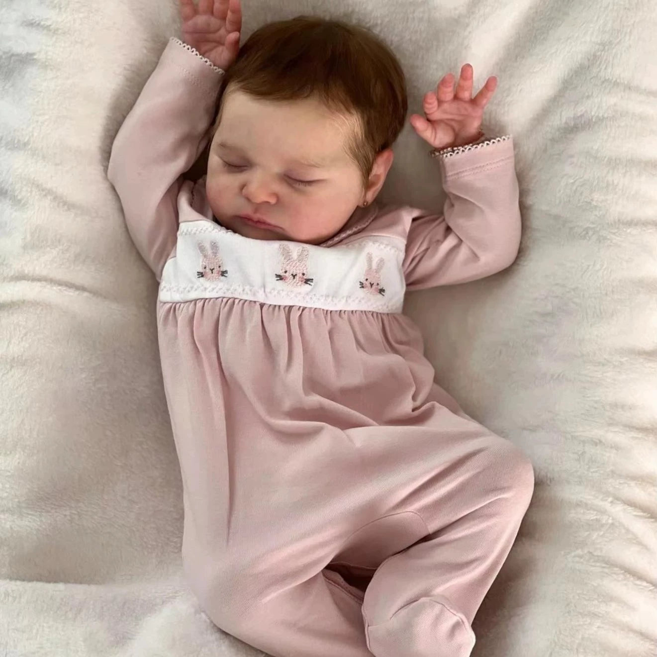 20 Inches Lifelike Closed Eyes Short Hair Reborn Doll-Laura: Monabebe.com